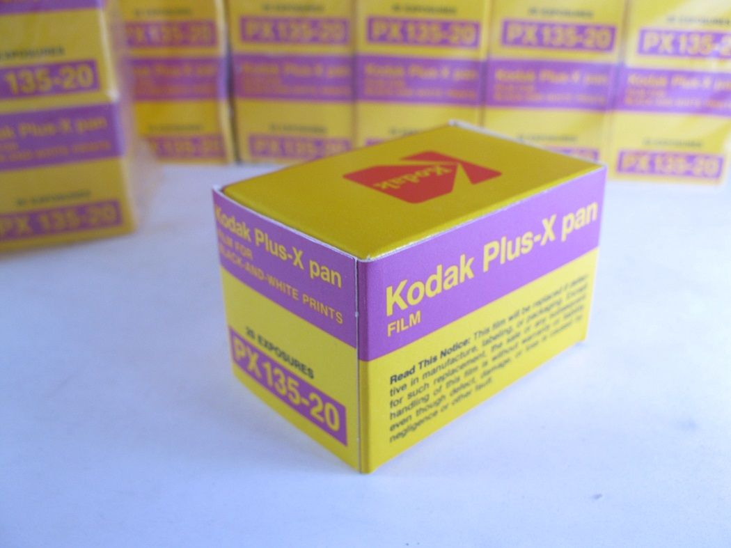 Vintage 35 mm x 20 Exp Kodak Plus-X 125 Factory Packed B & W Film Cold ...