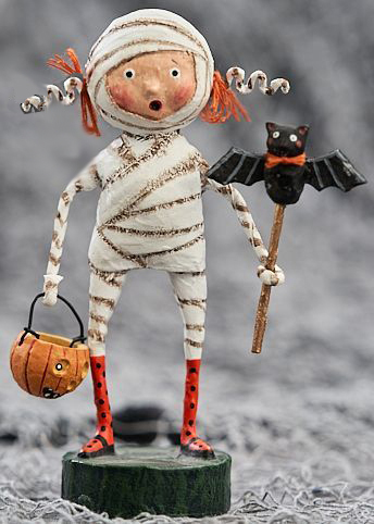 Lori Mitchell Minnie Mummy Halloween Figurine 6" | Hearts Desire Gifts