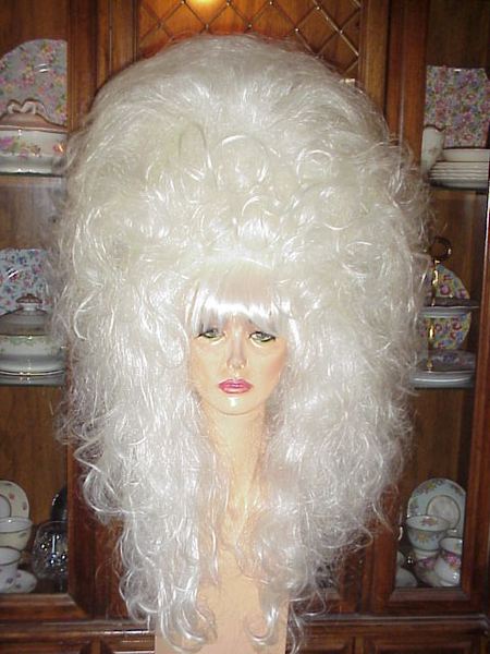 Super Big Wig p337
