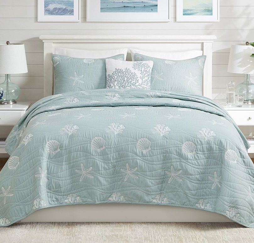 Harbor House Seaside Shells 4-piece Quilt Set