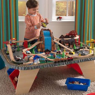 Kidkraft Waterfall Junction Train Set & Table FREE SHIPPING