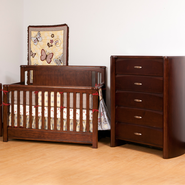 Ragazzi 2 Piece Nursery Set - Eclipse Stages Crib and 5 Drawer Chest in ...
