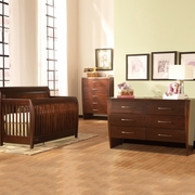 Ragazzi 2 Piece Nursery Set - Envy Stages Crib and 6 Drawer Dresser in ...