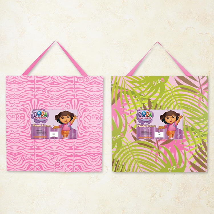 Trend Lab Nickelodeon Dora the Explorer Exploring the Wild Frame Set ...