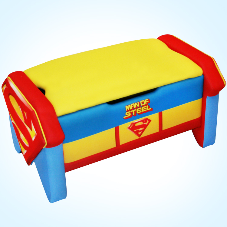Warner Brothers Superman Icon Toy Box FREE SHIPPING - $185.50