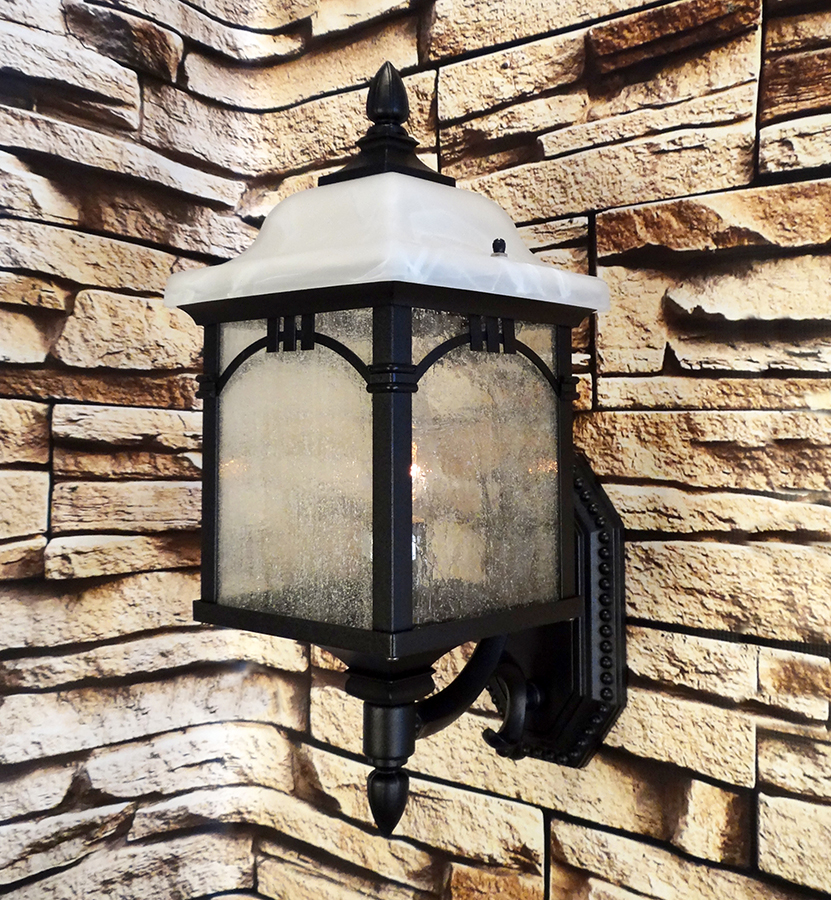 Sonoma Bottom Mounted Outdoor Wall light