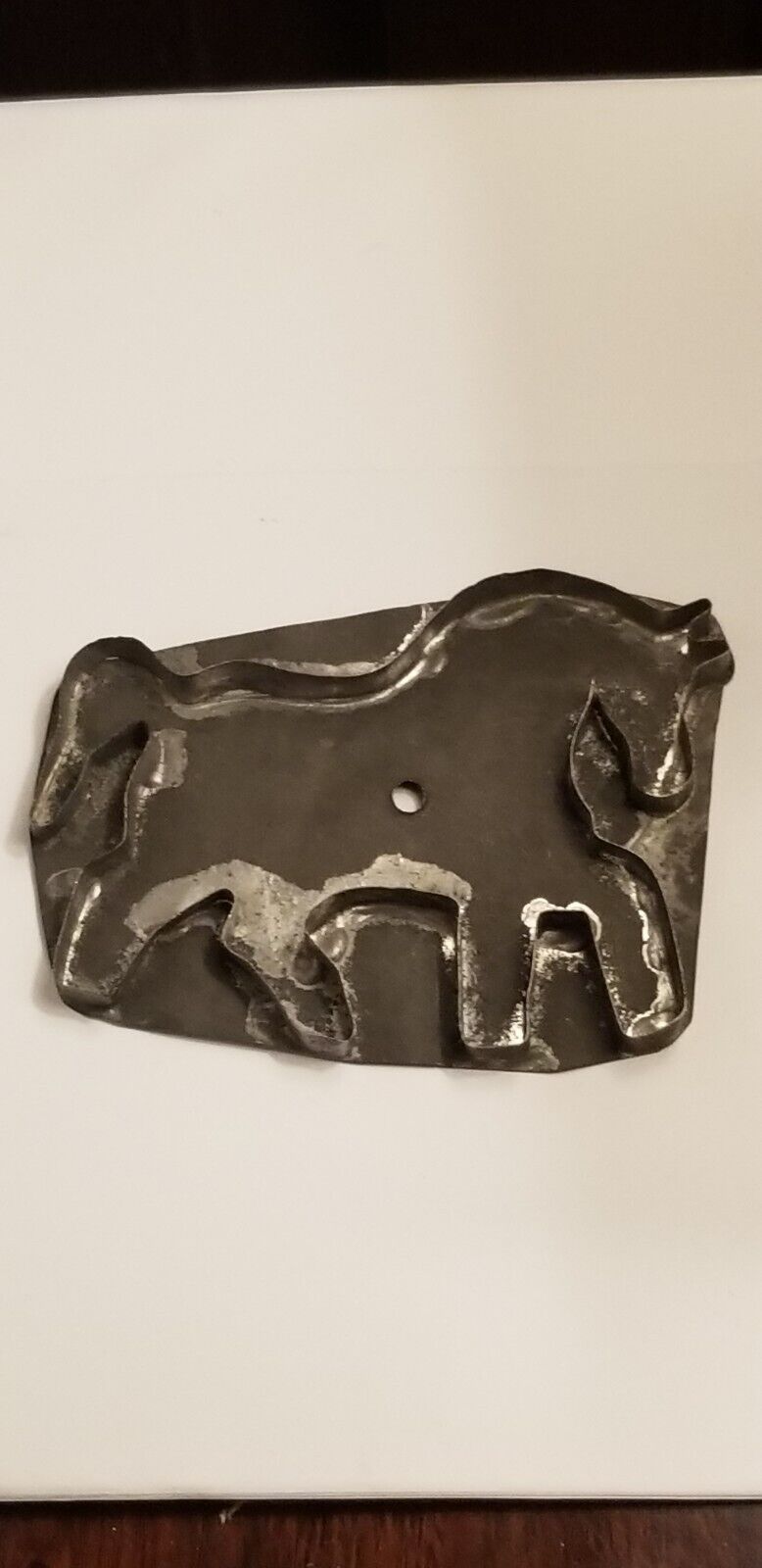 ANTIQUE TIN PRIMITIVE FOLK ART FLAT BACK WALKING HORSE COOKIE CUTTER