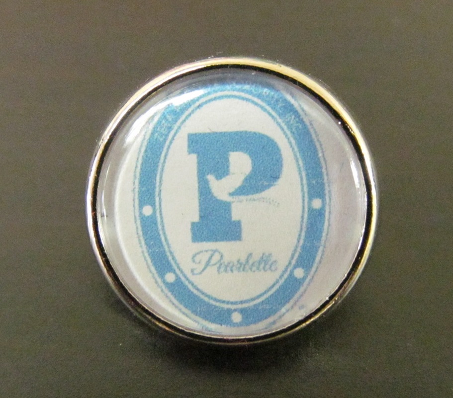 Pearlette Small Circle Logo Pin