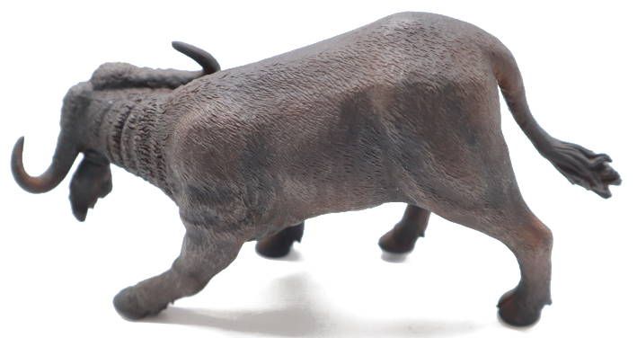 CollectA African Buffalo #88398 - Head Down, Ready to Charge