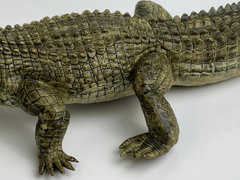 Papo Alligator #50254 - Upper Jaw Open and Closes