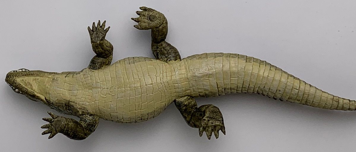 Papo Alligator #50254 - Upper Jaw Open and Closes