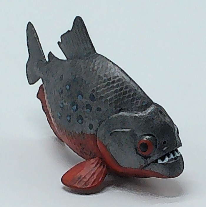 Papo Fish - Piranha #50253 - Vibrant Shiny Silver Scales