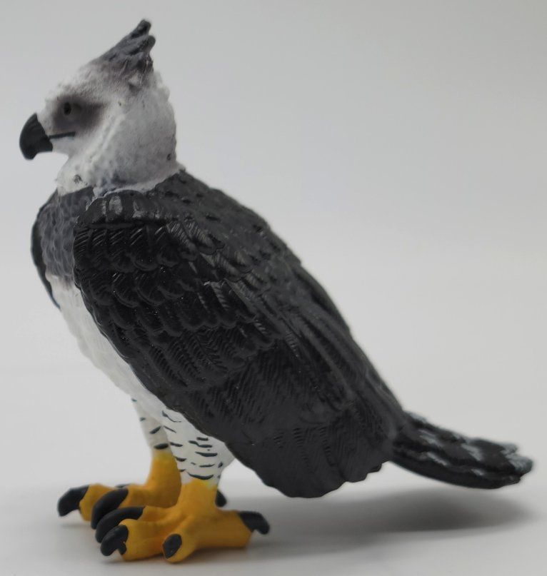 Schleich Harpy Eagle #14862 - Vibrant Yellow Claws