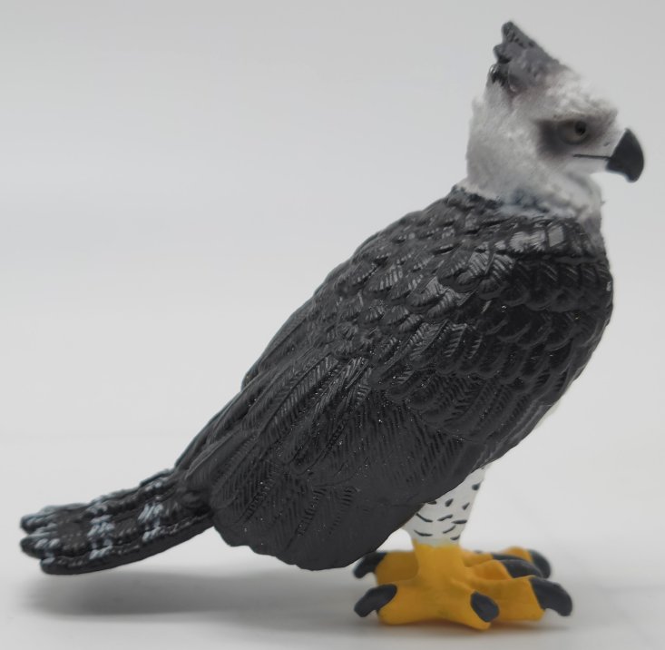 Schleich Harpy Eagle #14862 - Vibrant Yellow Claws