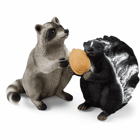 Schleich Nutty Mischief #42596-Includes 2 raccoons + 1 skunk