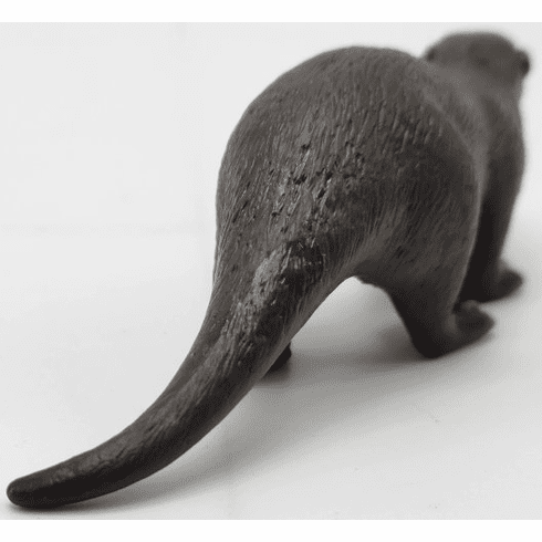 Schleich Otter #14865 - Great details on this small figure.