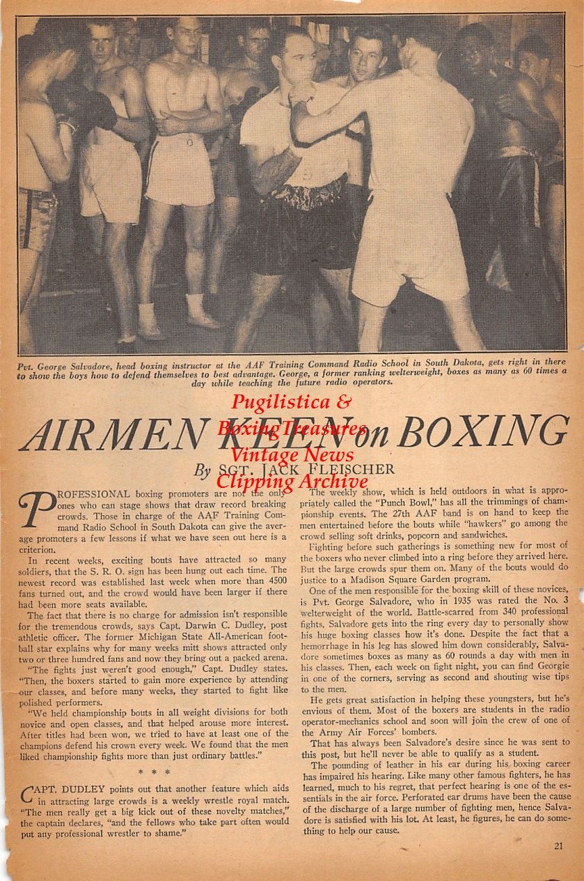 Vintage Photos Soldiers Boxing