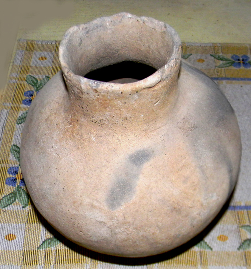 Museum Quality Native American pottery for sale including Santa Clara ...