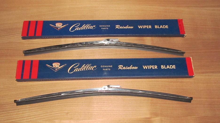 1961 & 1962 CADILLAC WINDSHIELD WIPER BLADES PAIR NEW OLD STOCK