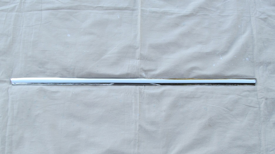 1955 & 1956 CADILLAC FRONT FENDER MOLDING R.H. RECHROMED