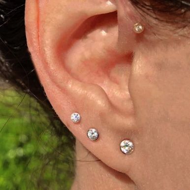 DIAMOND Bezel Threaded Flat Back Stud - Cartilage, Nose, Lip