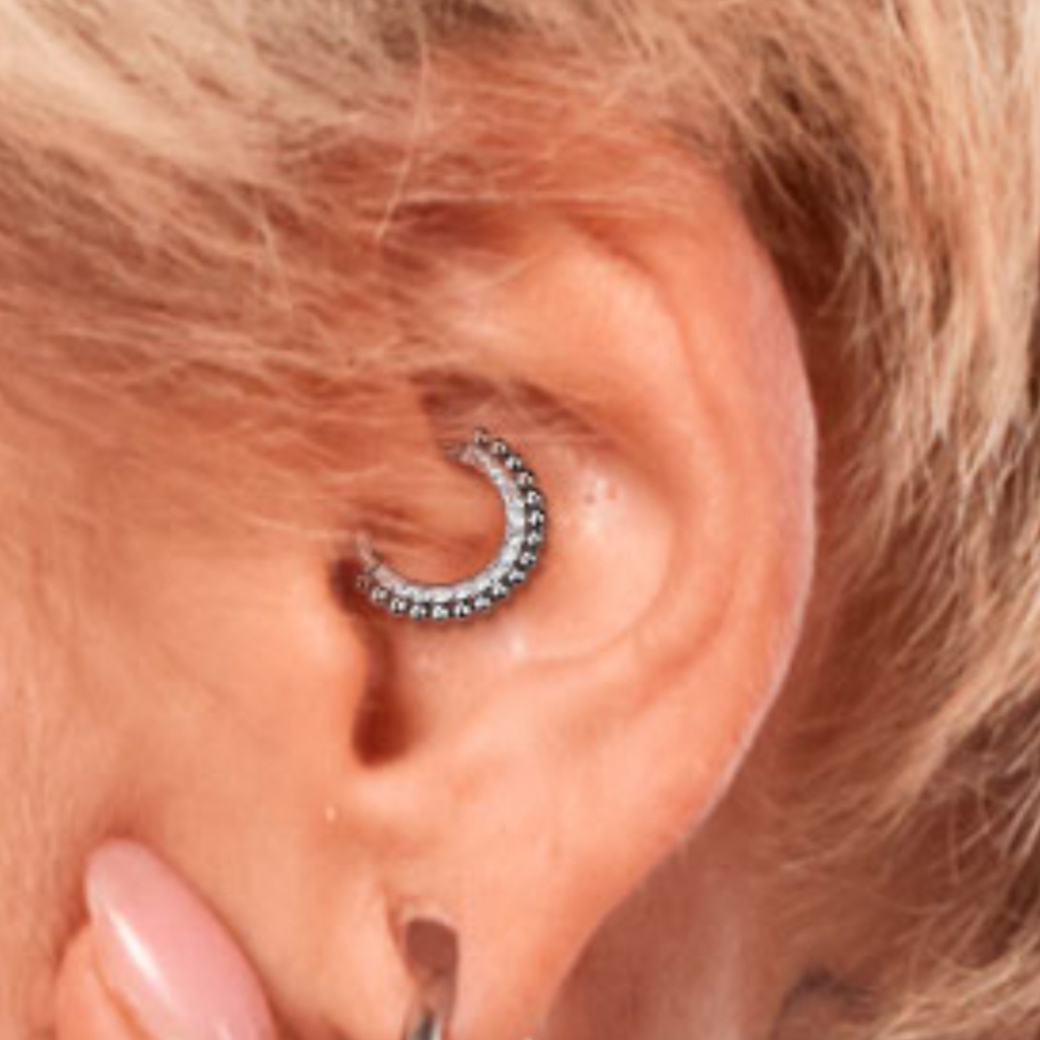 G23 Titanium Seamless Fancy CNC Hinged Clicker Ring - Daith, Septum