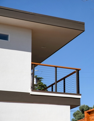 Balau & Bronze Aluminum Cable Railing - San Diego California
