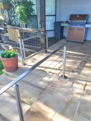 Stainless Round & Rectangular Cable Railing - Wimberely, TX
