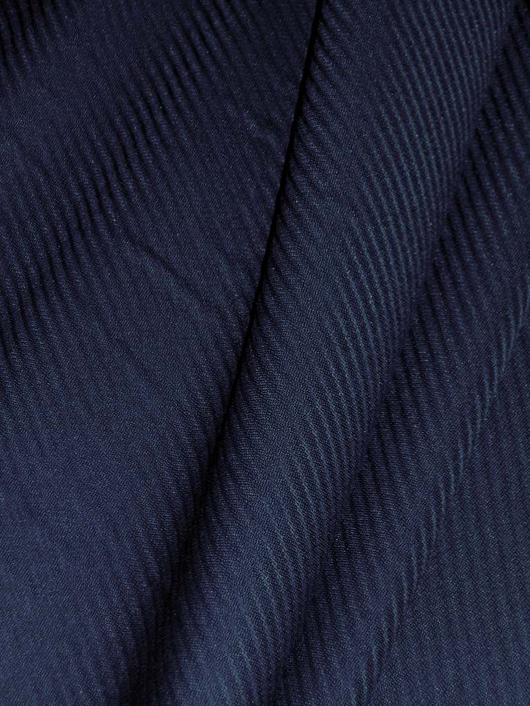 Contract Pattern Mini Stripe in color Navy