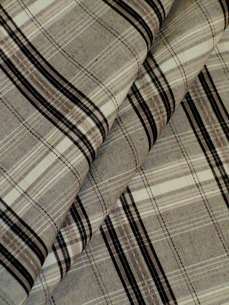 Edgar Pattern Beringer Color Greystone