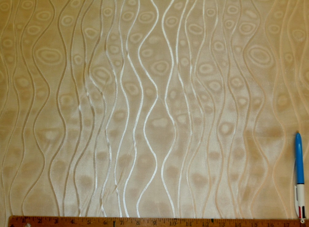 2 Ply Drapery Fabric Pattern Transition