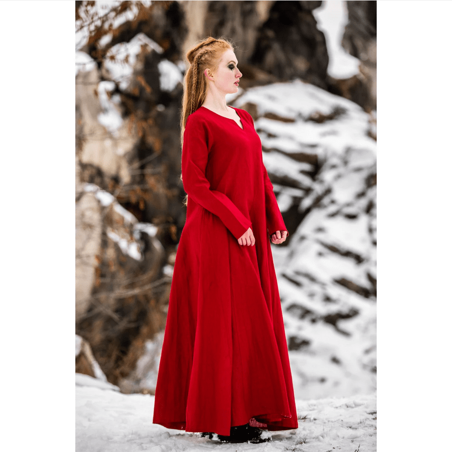 authentic Viking dress, a loving tribute to the fascinating fashion of ...