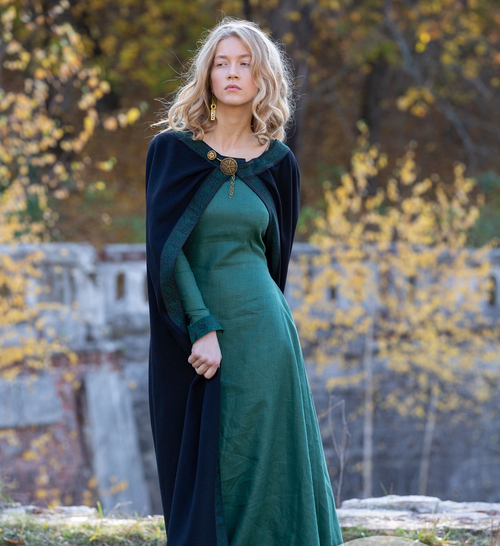Medieval Maiden With Cape