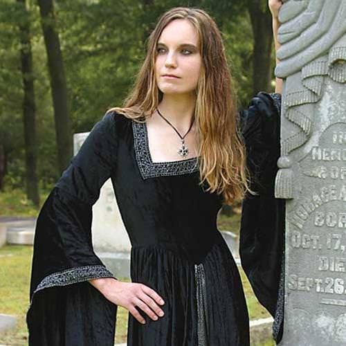 Countess Dress medieval renaissance faire gown costume