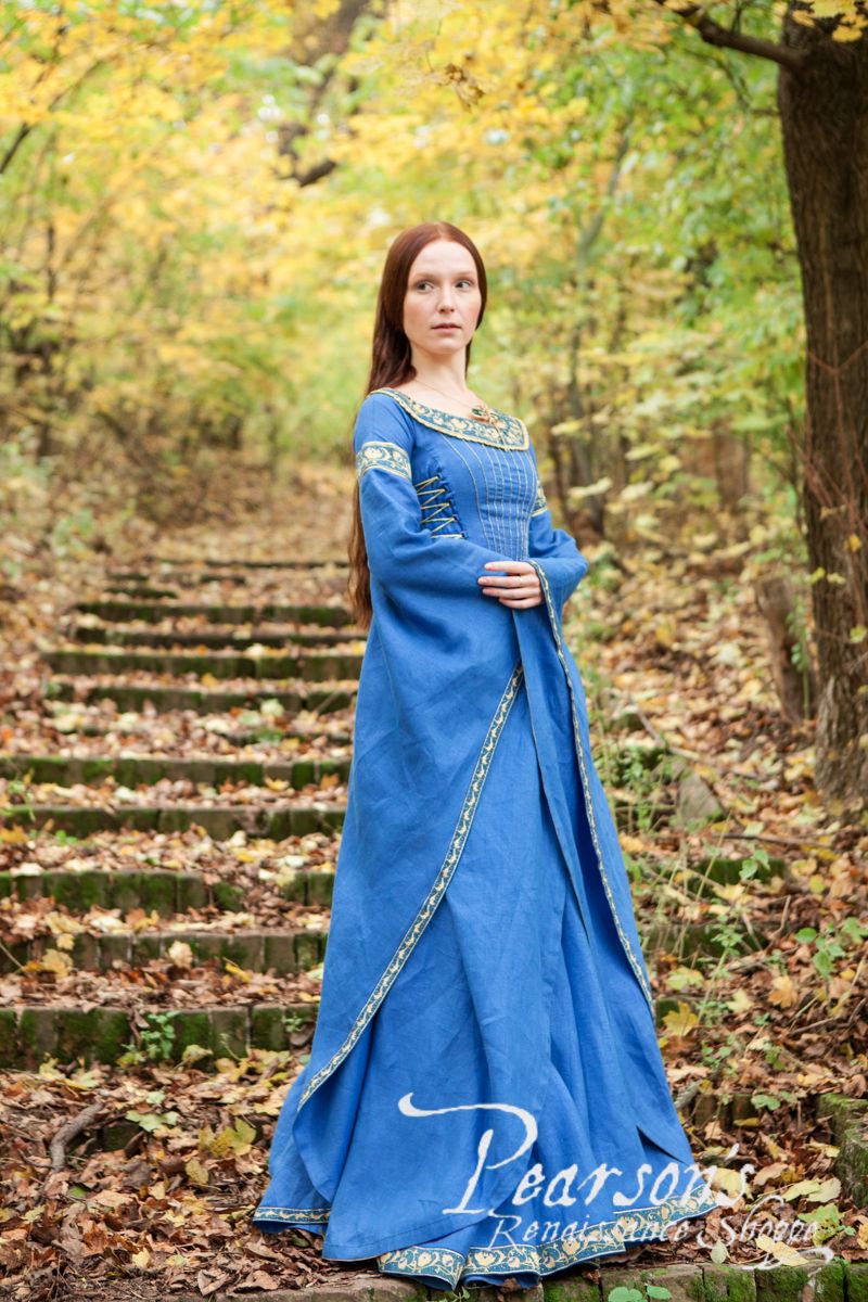 Lady of the Lake Medieval Camelot King Arthur Dress