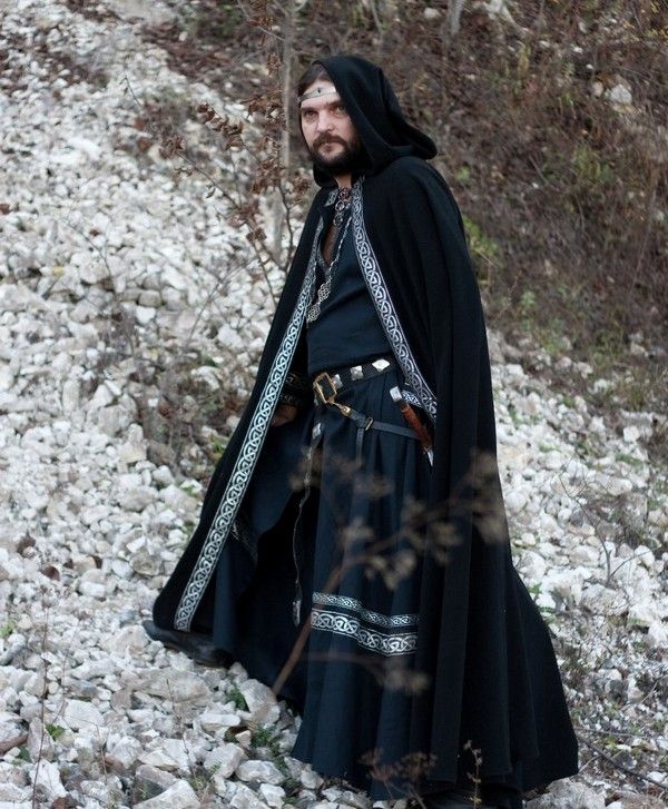 Medieval Hooded Cloak Pattern