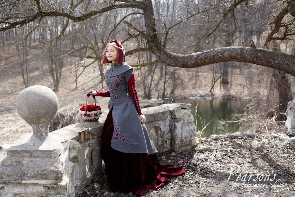 Woolen Coat “Red Riding Hood”