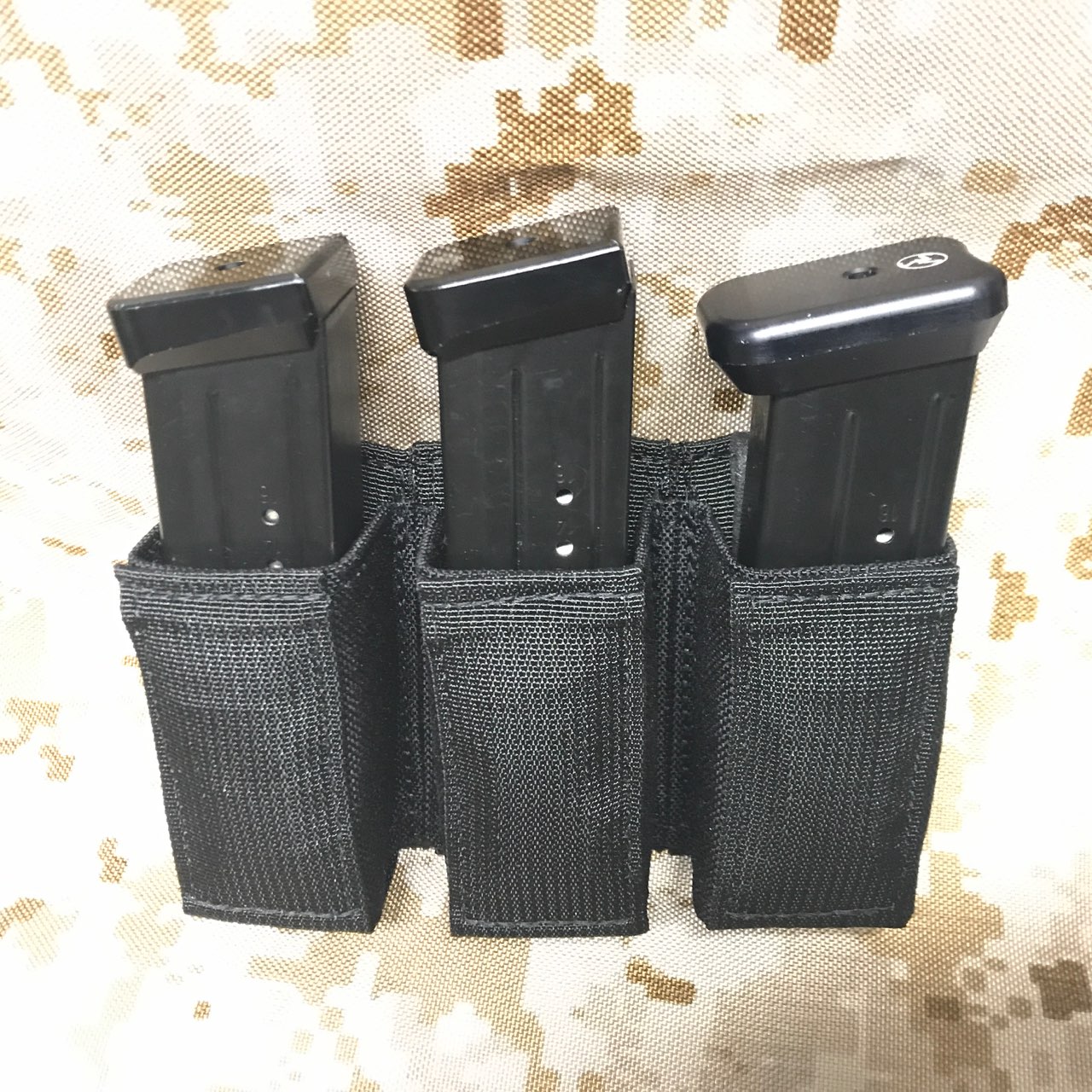 4th Gen Open Pistol Clip On Triple Mag Pouch
