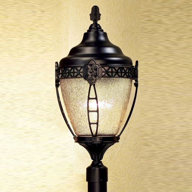 Hanover Lantern B17530 Grosse Pointe Medium Traditional Outdoor ...