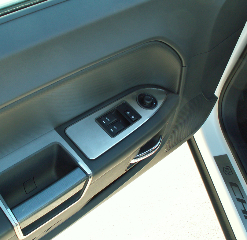 09 10 Dodge Challenger Stainless 2pc Door Arm Control Trim