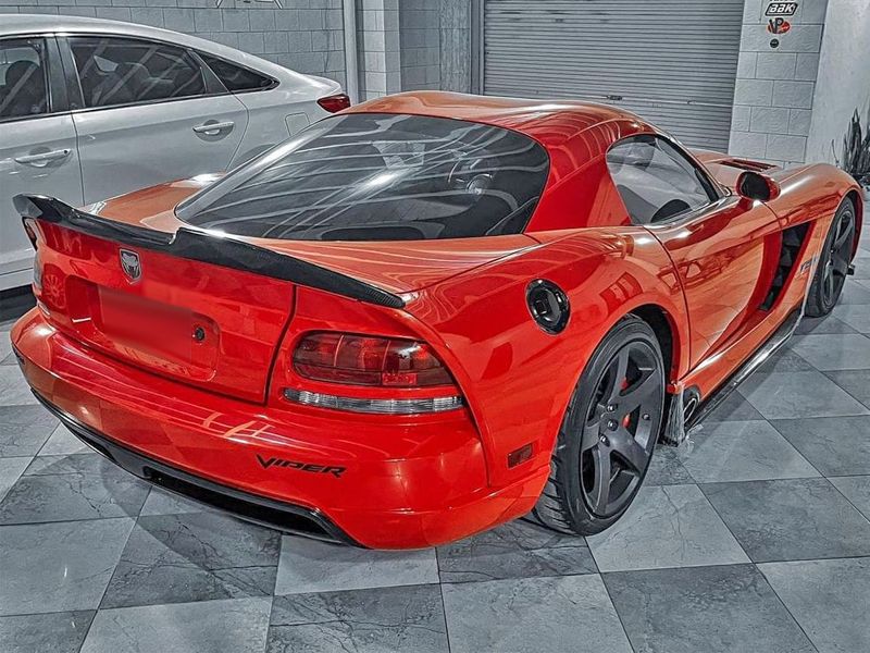 2003-2007 Dodge Viper Gen 3 Carbon Fiber Rear Spoiler