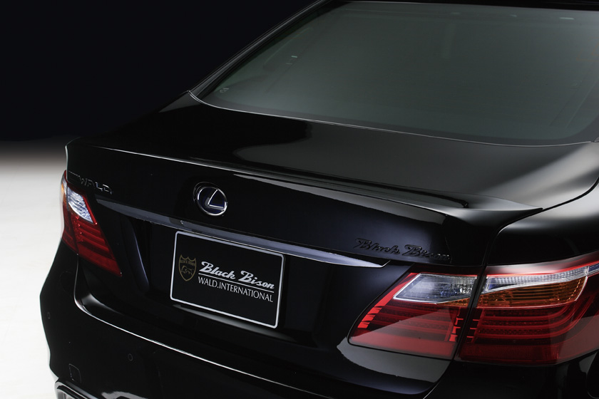 2010-2012 Lexus LS LS600 Wald Rear Trunk Spoiler