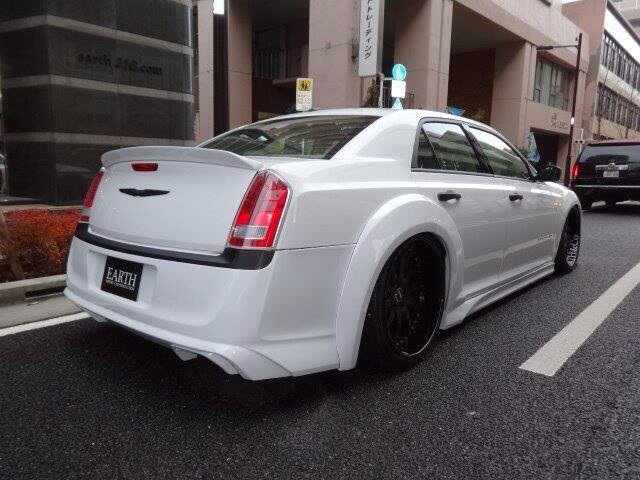 2011-2019 Chrysler 300 300C Veilside Body Kit