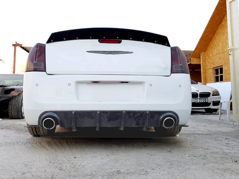 2011-2014 Chrysler 300 SRT8 Rear Bumper Diffuser