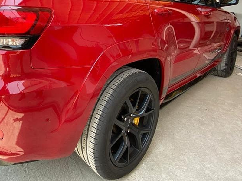 2017-2021 JEEP Carbon Fiber SRT Trackhawk Side Skirts