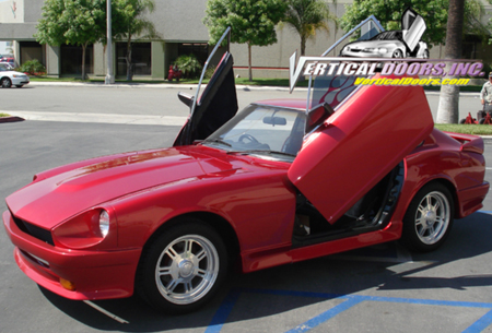 240Z Vertical Lambo Doors