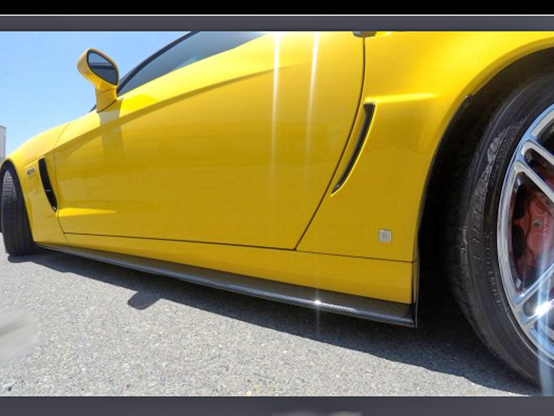 2005-2013 C6 Chevrolet Corvette Carbon Fiber side skirts With Mud Flaps