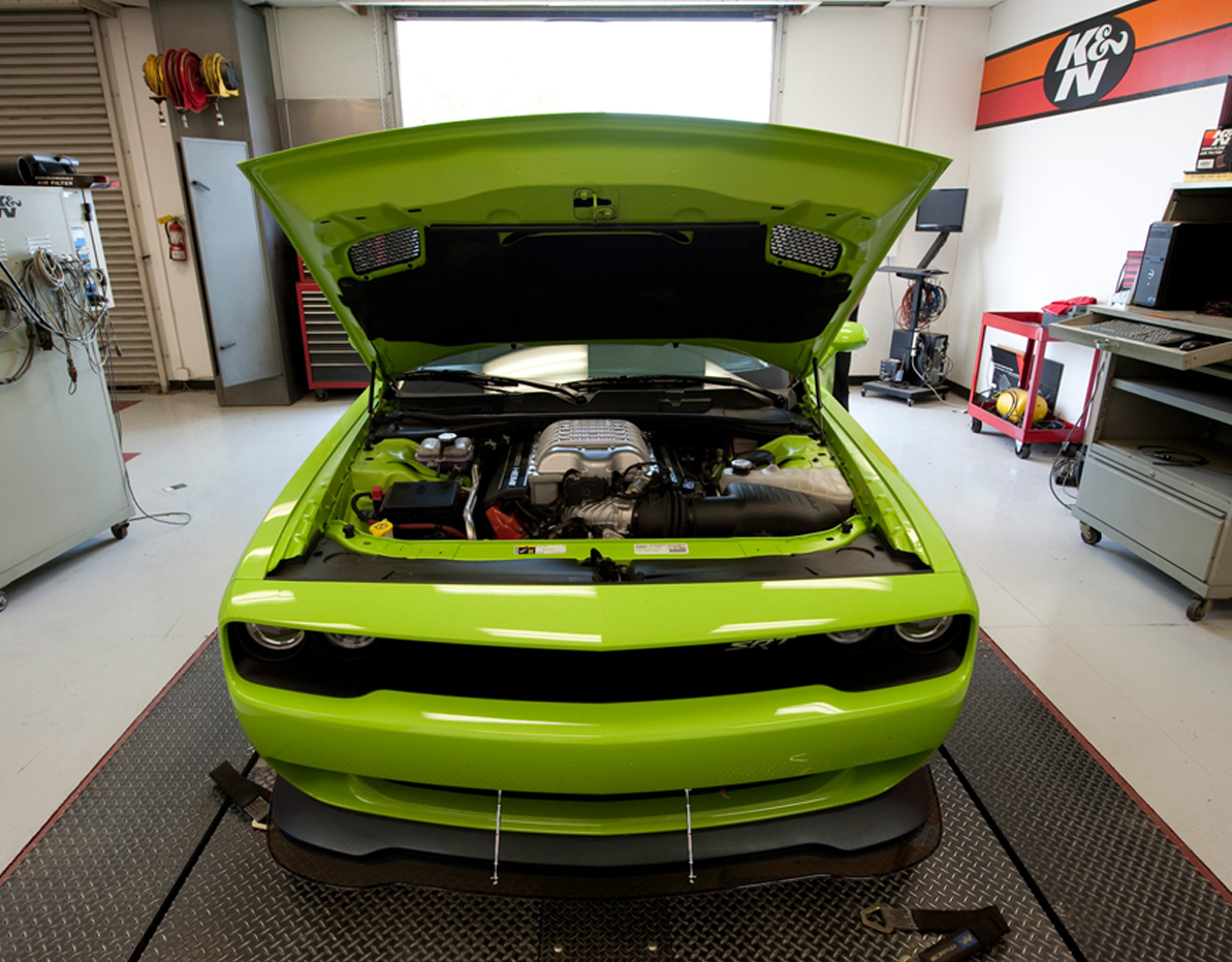 APR CW-723151 Challenger Hellcat Carbon Fiber Splitter 2015-2019