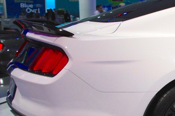 Ford Mustang GT350 Rear Spoiler Track Pack Edition 2015-2023