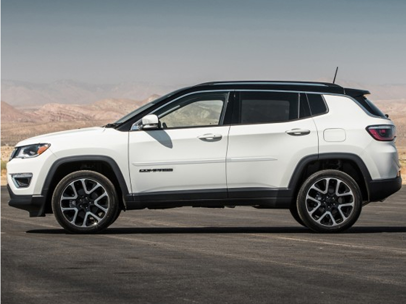 2017-2023 JEEP COMPASS PAINTED BODY SIDE MOLDING